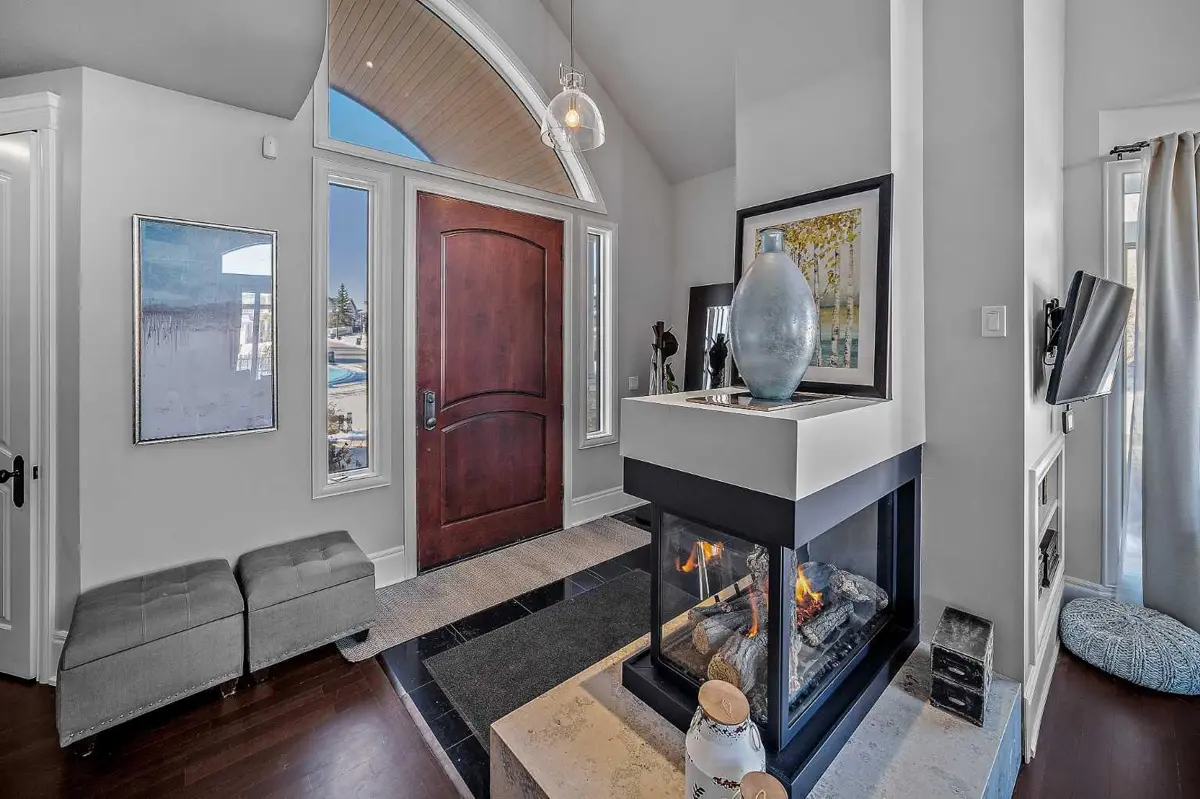 95 Cougar Plateau Circle SW, Calgary, Alberta Listing History | HouseSigma