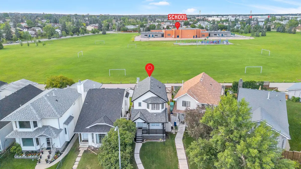 106 Erin Meadow Close SE, Calgary, Alberta Sold History | HouseSigma