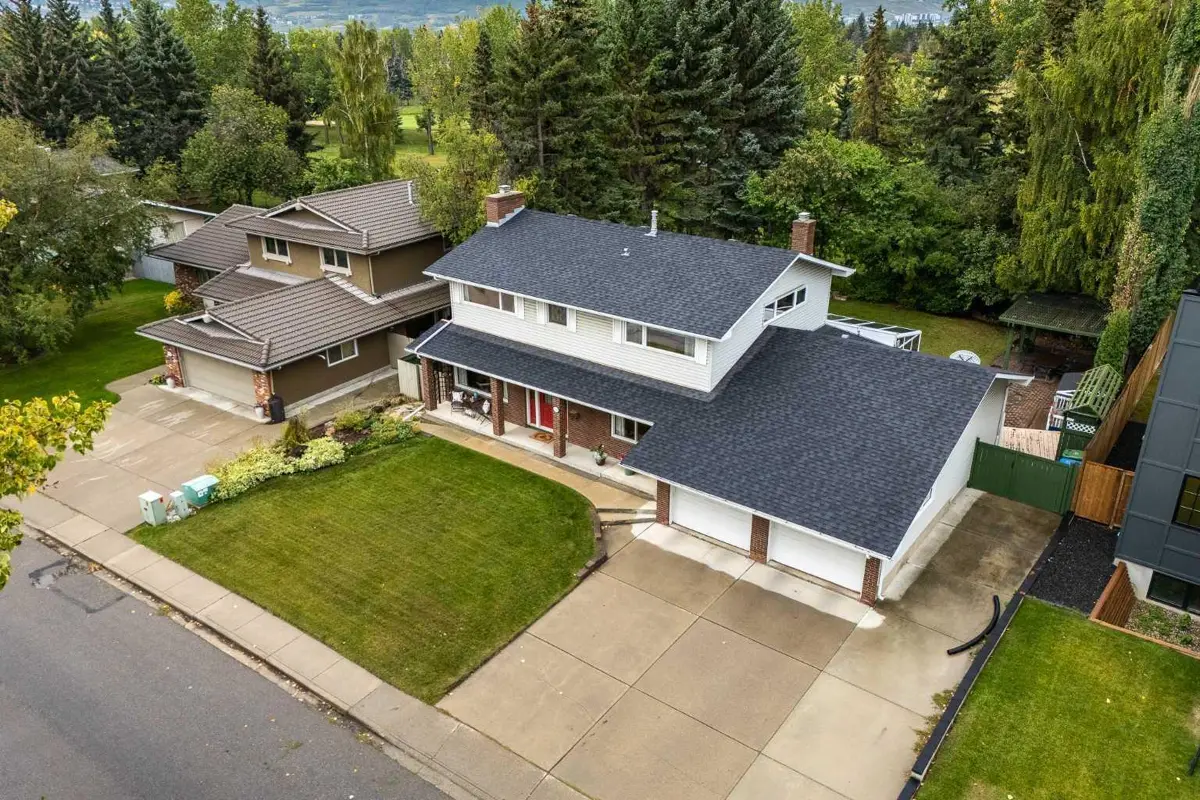 1511 Varsity Estates Drive NW, Calgary, Alberta Sold History | HouseSigma