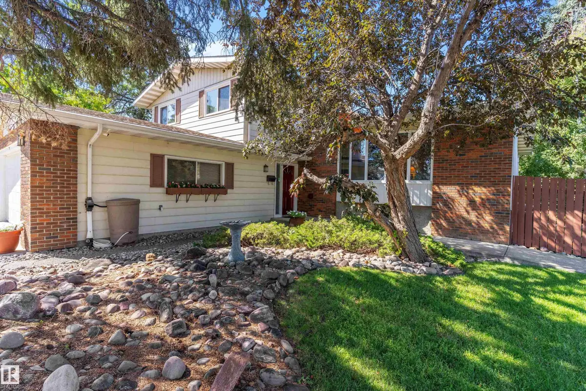 3112 109 Street NW, Edmonton, Alberta Sold History | HouseSigma