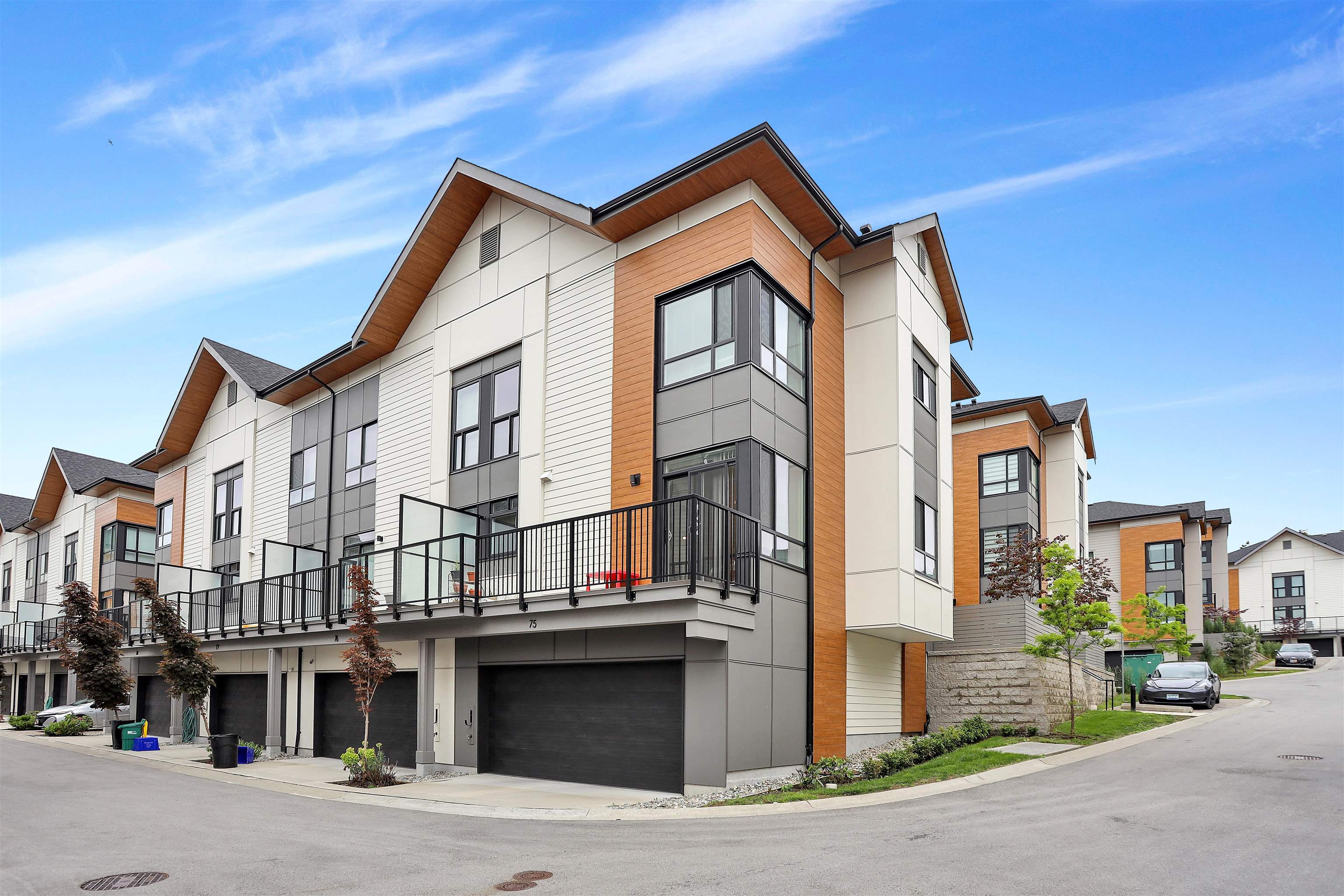 75 - 15151 EDMUND DRIVE, Surrey, British Columbia V3S0B2 For Sale ...