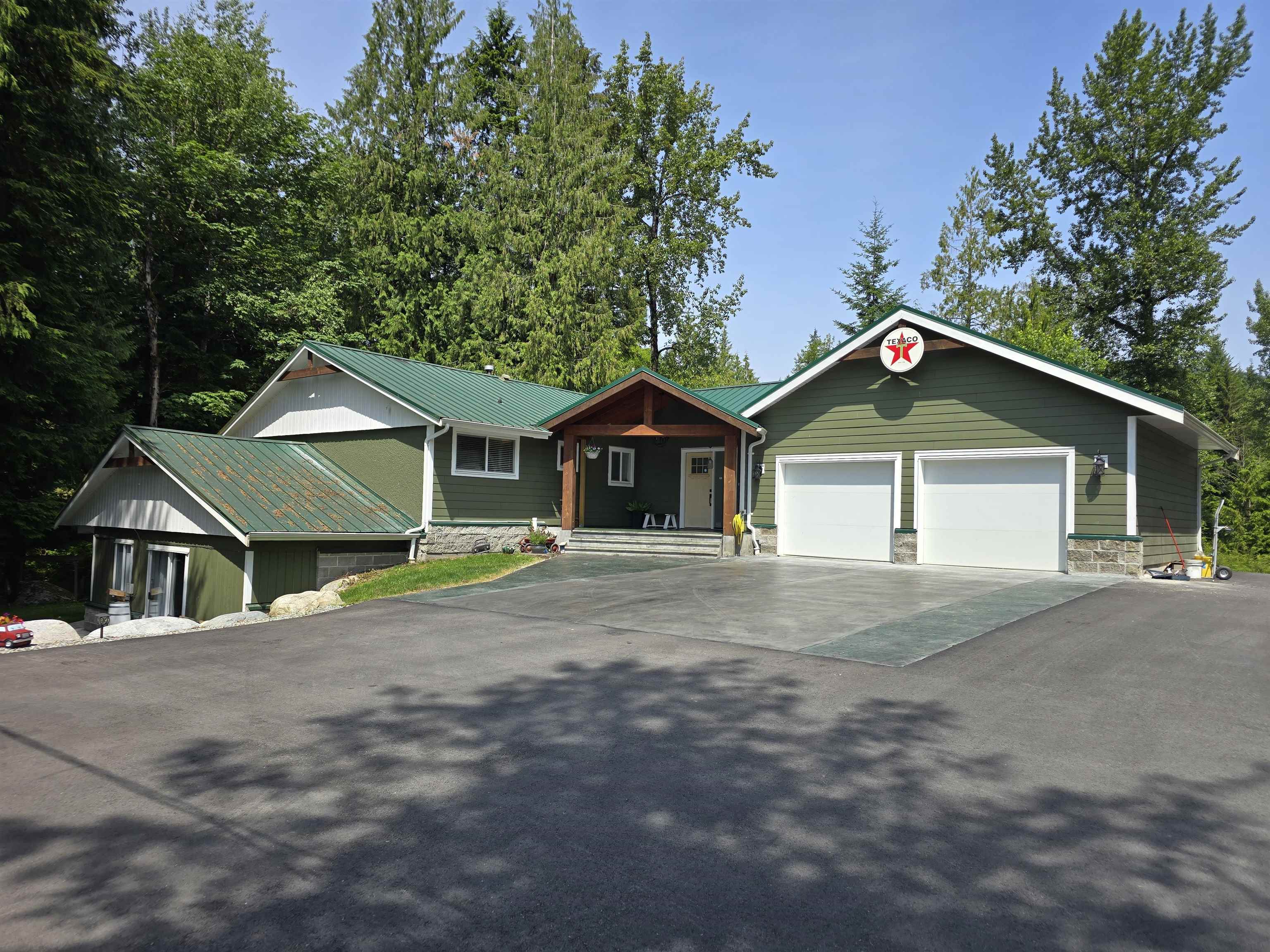 9957 Dewdney Truck Road, Mission, British Columbia V4S1K8 For Sale ...
