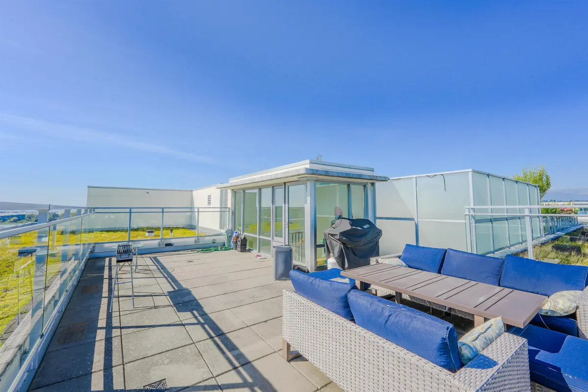 PH 1705 - 8677 Capstan Way, Richmond, British Columbia V6X0N6 For Sale ...