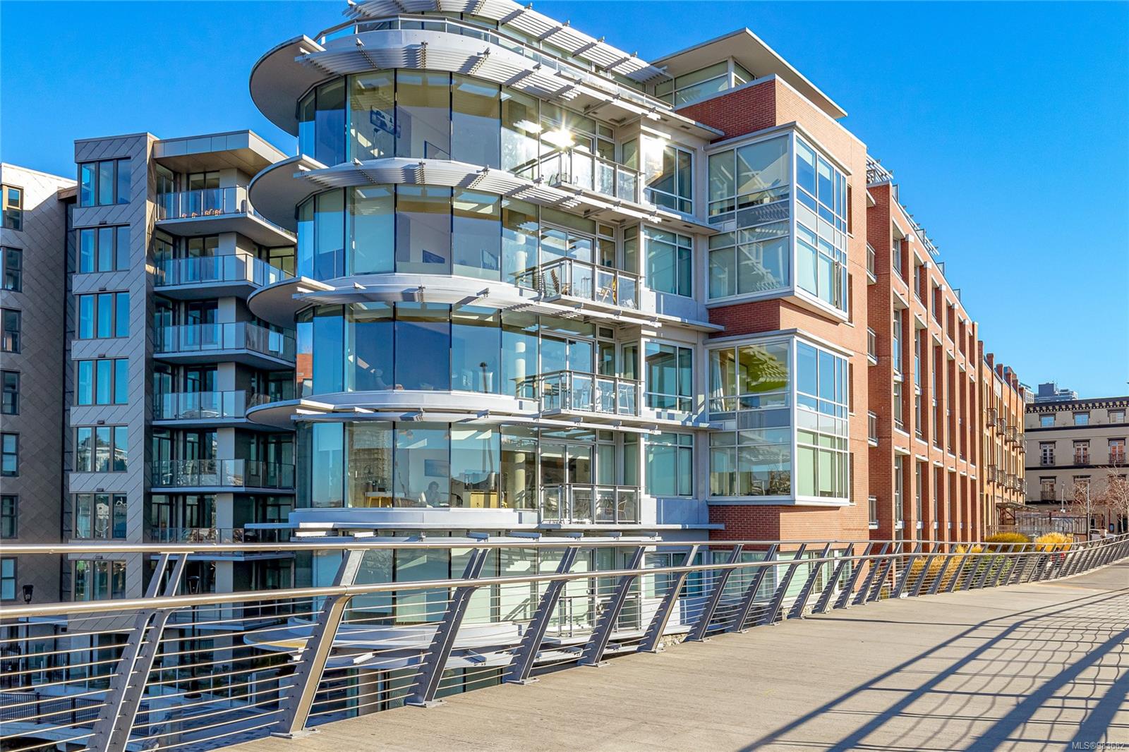 312B - 456 Pandora Ave, Victoria, British Columbia V8W0E3 For Sale ...