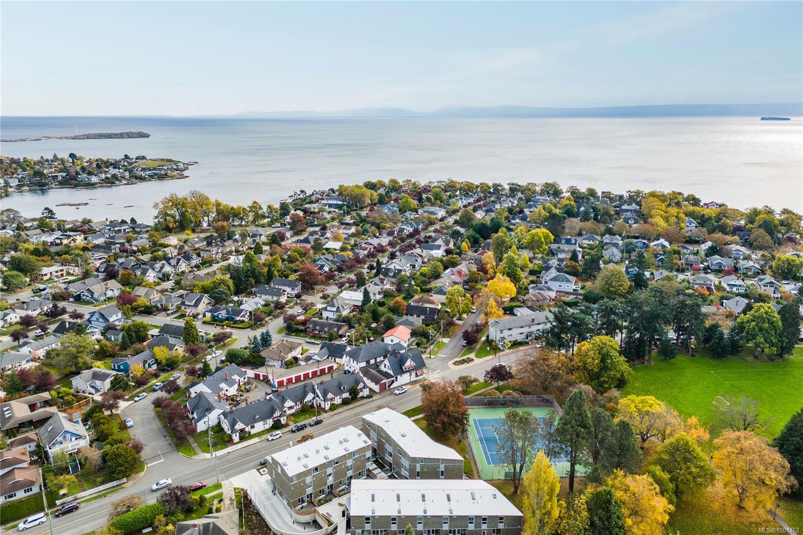 108 - 1720 Fairfield Rd, Victoria, British Columbia V8S1G3 For Sale ...